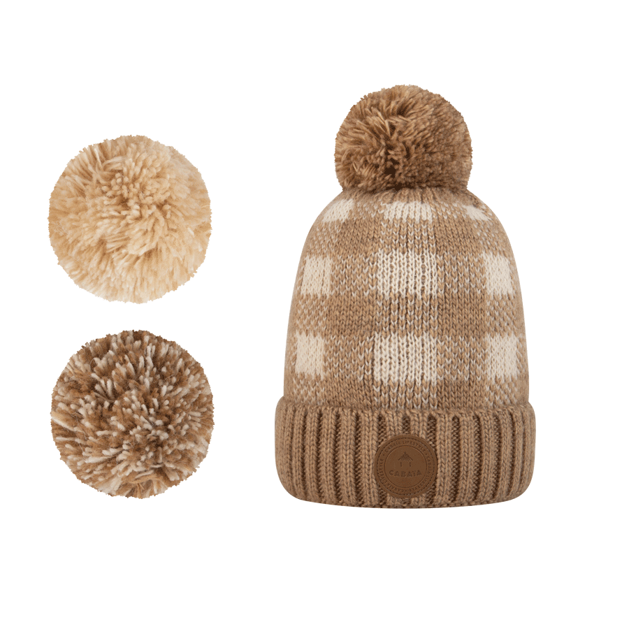 Beanie with interchangeable bobbles Cabaia